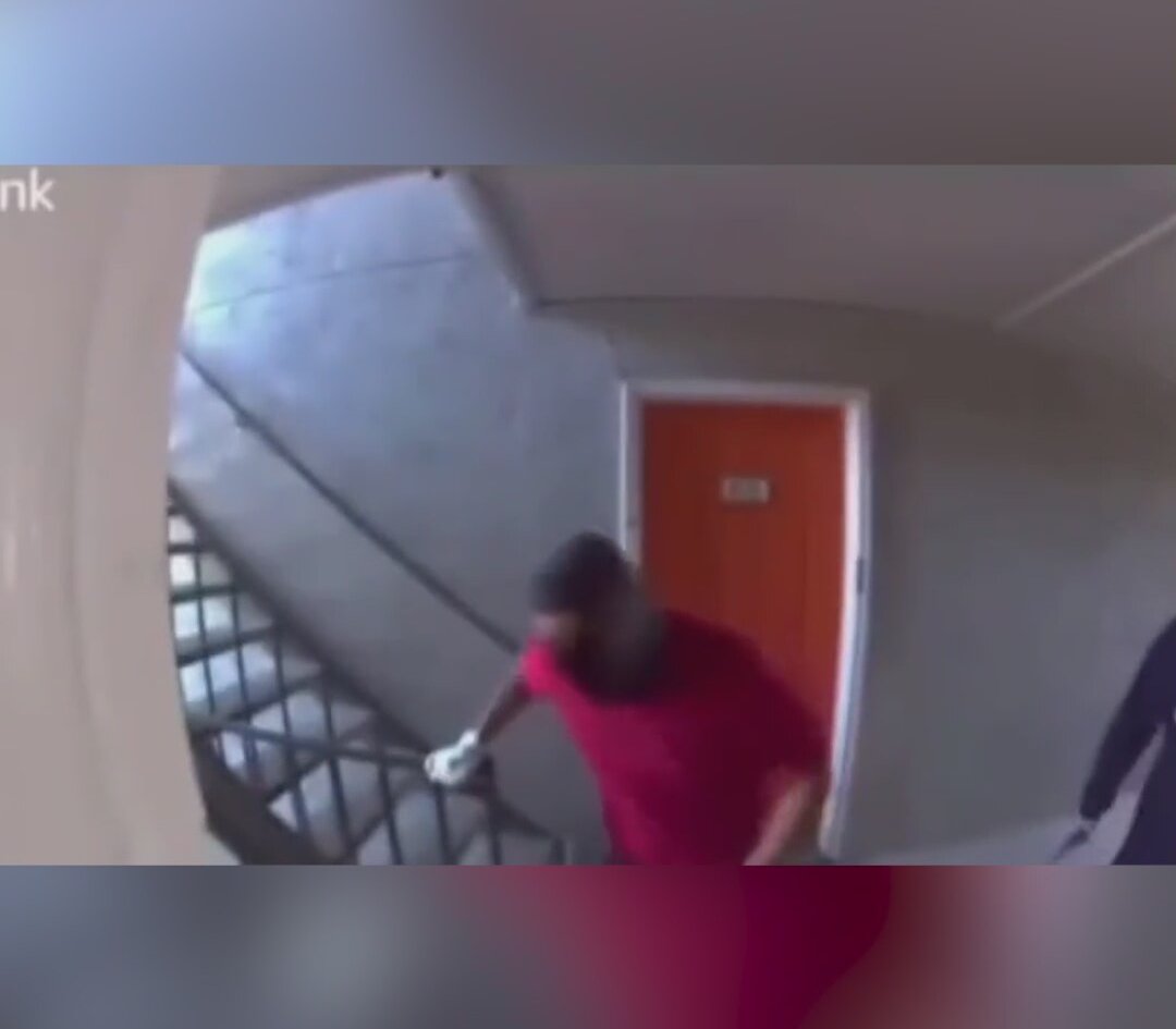 Evi Boş Sanan Hırsızlar Sert Kayaya Çarptı | İzlesene.com Evi Boş Sanan Hırsızlar Sert Kayaya Çarptı | İzlesene.com
