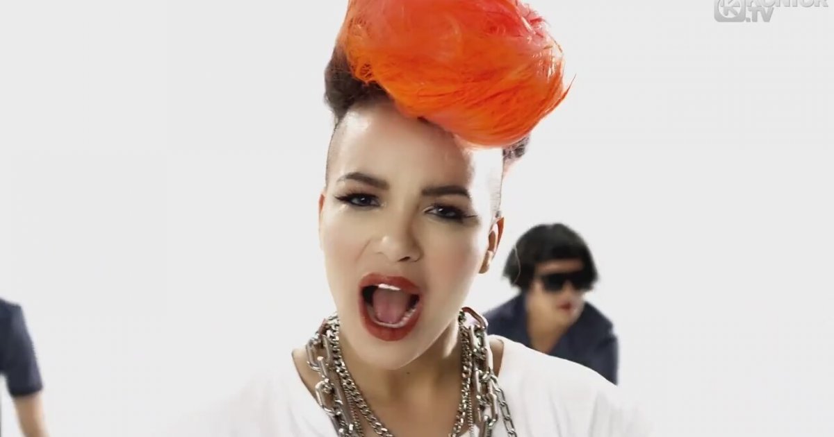 Eva Simons Policeman - brestmuka