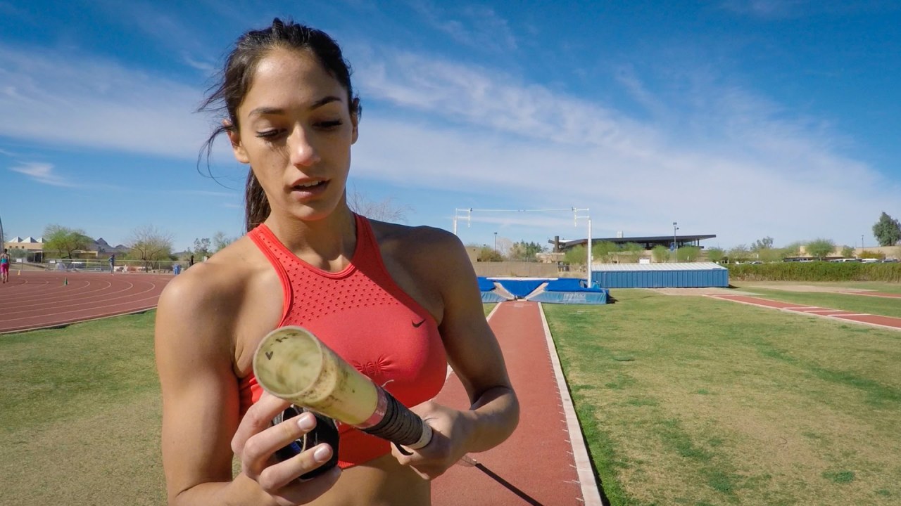 Two Roads With Allison Stokke Ep. 1 - Pole Vault - Gopro | İzlesene.com
