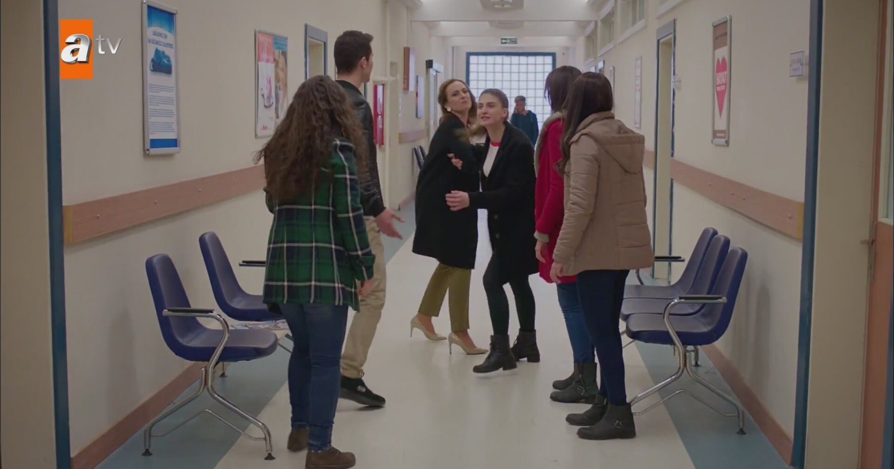 Kader ve Güney Karşı Karşıya - Kırgın Çiçekler 41. Bölüm (11 Nisan ...